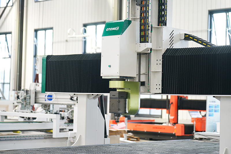 Gantry Moving 5 Axis CNC Router Center – Otomic CNC