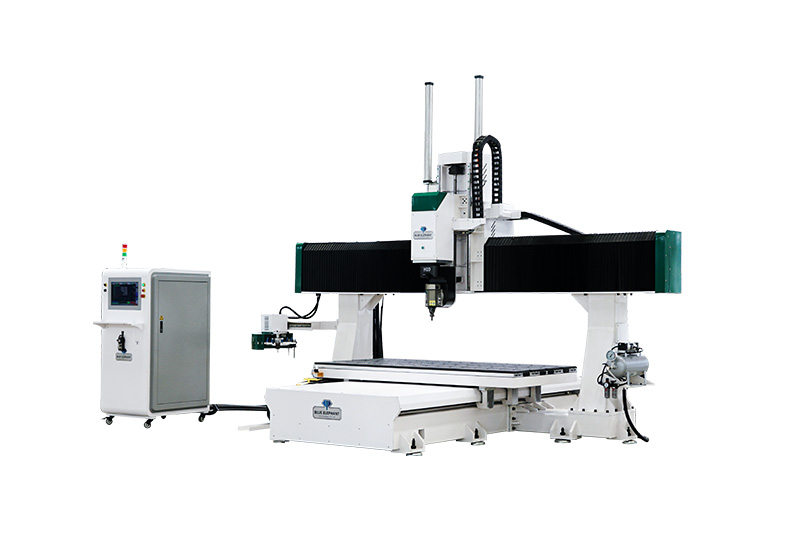 ELE1325ATC-5 EW1 Fresadora CNC flexible de 5 ejes con mesa móvil Otomic CNC
